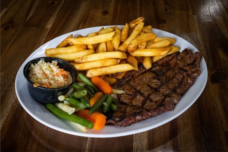 Doryman Pub & Grill - Cheticamp Cape Breton - Live Fiddle Music